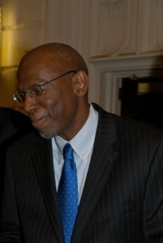 Harlem's Geoffrey Canada helps SGA Roseland kick off its new initiative ...