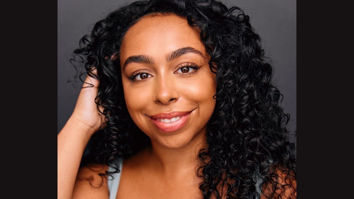 Grace Capeless on 'Kimberly Akimbo,' Touring Life and Theater Dreams ...