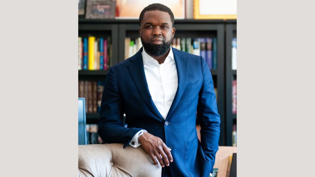 Chicago Pastor Charlie Dates on Why He's Doing an Egg Giveaway on March ...