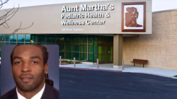 Attorney Ben Crump announce lawsuit against Aunt Martha's after ...